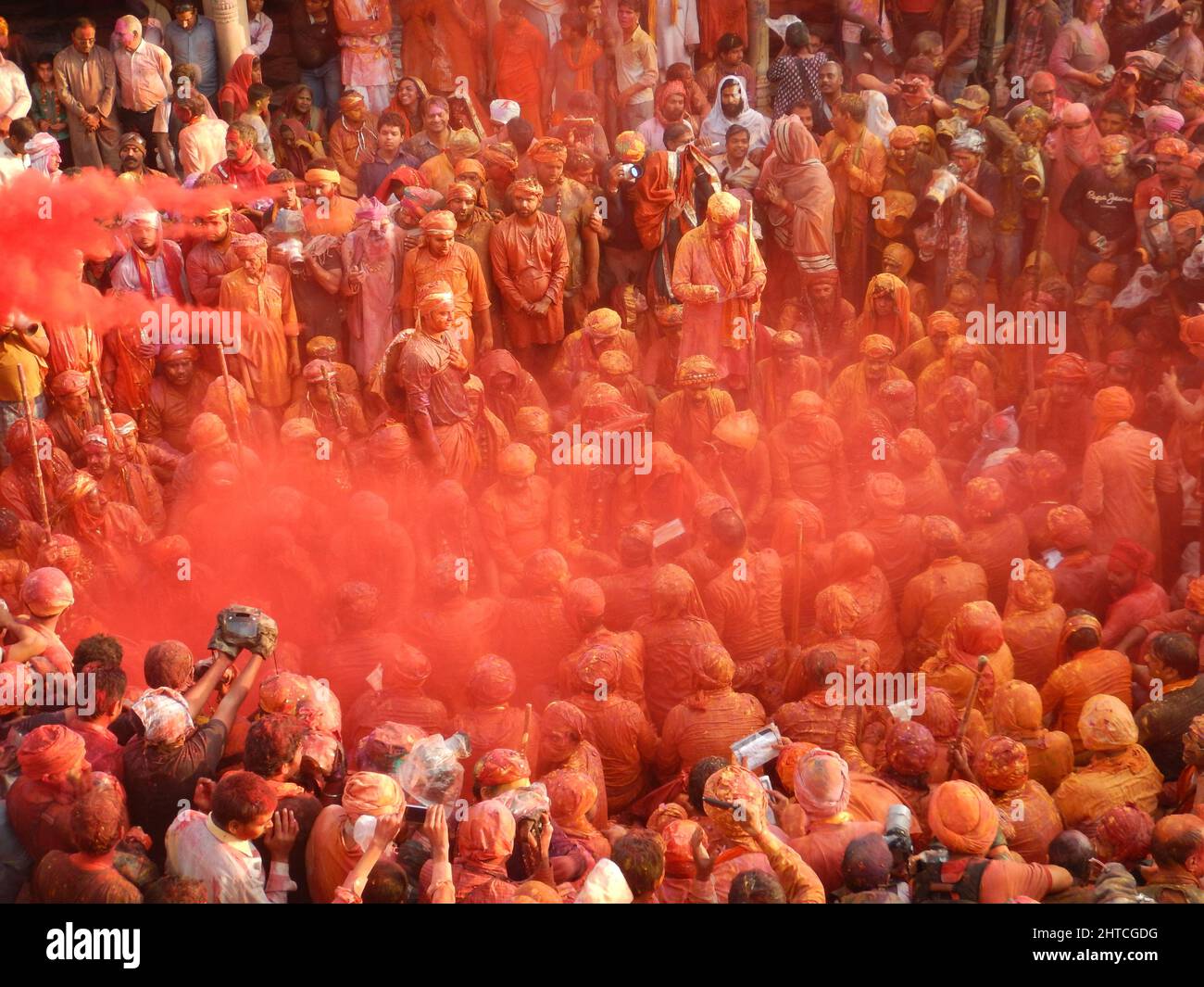Beautiful shot of people celebrating the Holi Hindu festival in ...