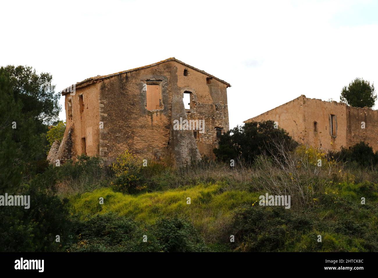 Image of ruined buildings Stock Photo - Alamy