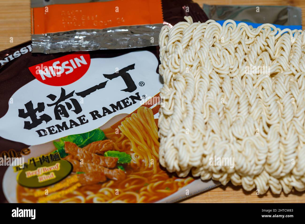 Pack of Demae Ramen Japanese noodles Stock Photo - Alamy