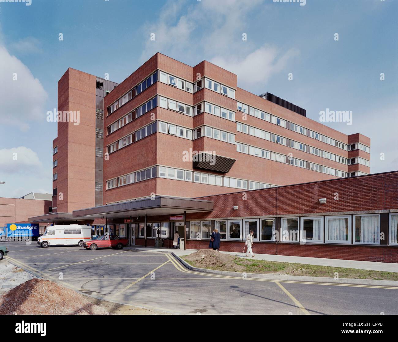 St George's Hospital, Blackshaw Road, Tooting, Wandsworth, London, 23 ...