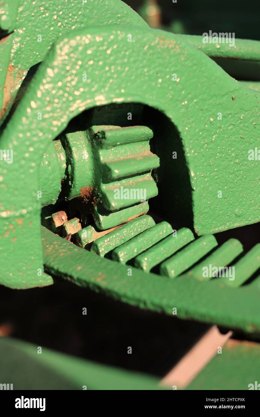 Heavy duty structural steel hi-res stock photography and images - Alamy