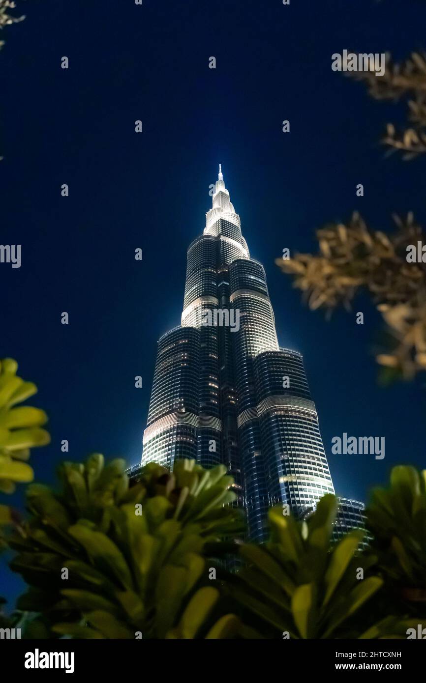 tallest building in the world at night Stock Photo - Alamy