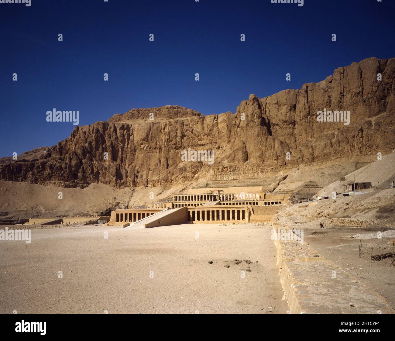 Hatshepsut Deir El Bahri Egypt 1984 The Tomb Of The New Kingdom