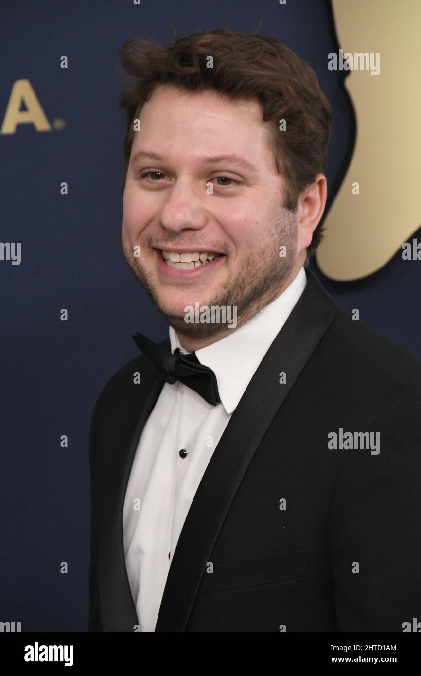Eli Bildner arrives at the 28th Screen Actors Guild Awards held at the Barker Hangar in Santa ...