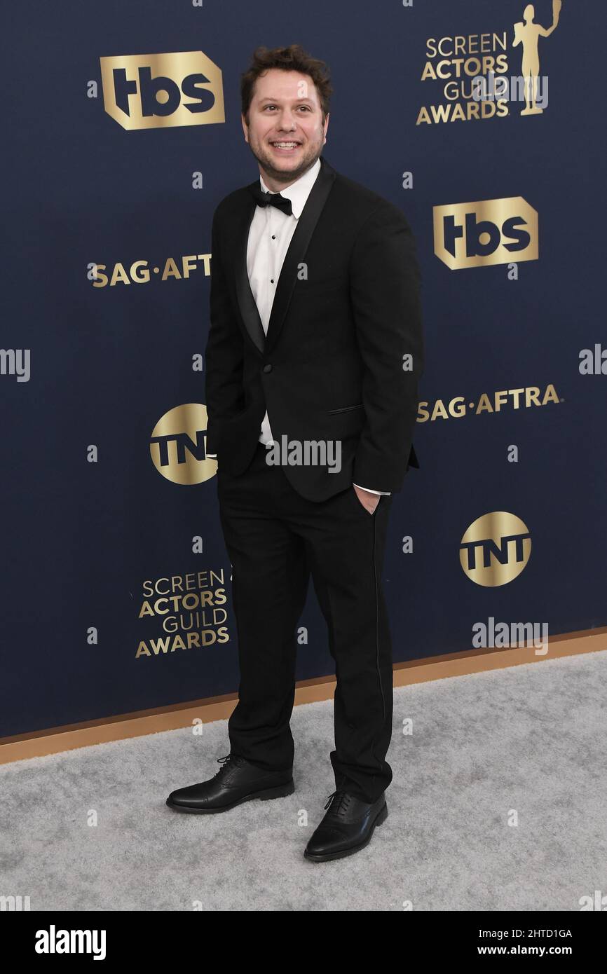 Eli Bildner arrives at the 28th Screen Actors Guild Awards held at the Barker Hangar in Santa ...
