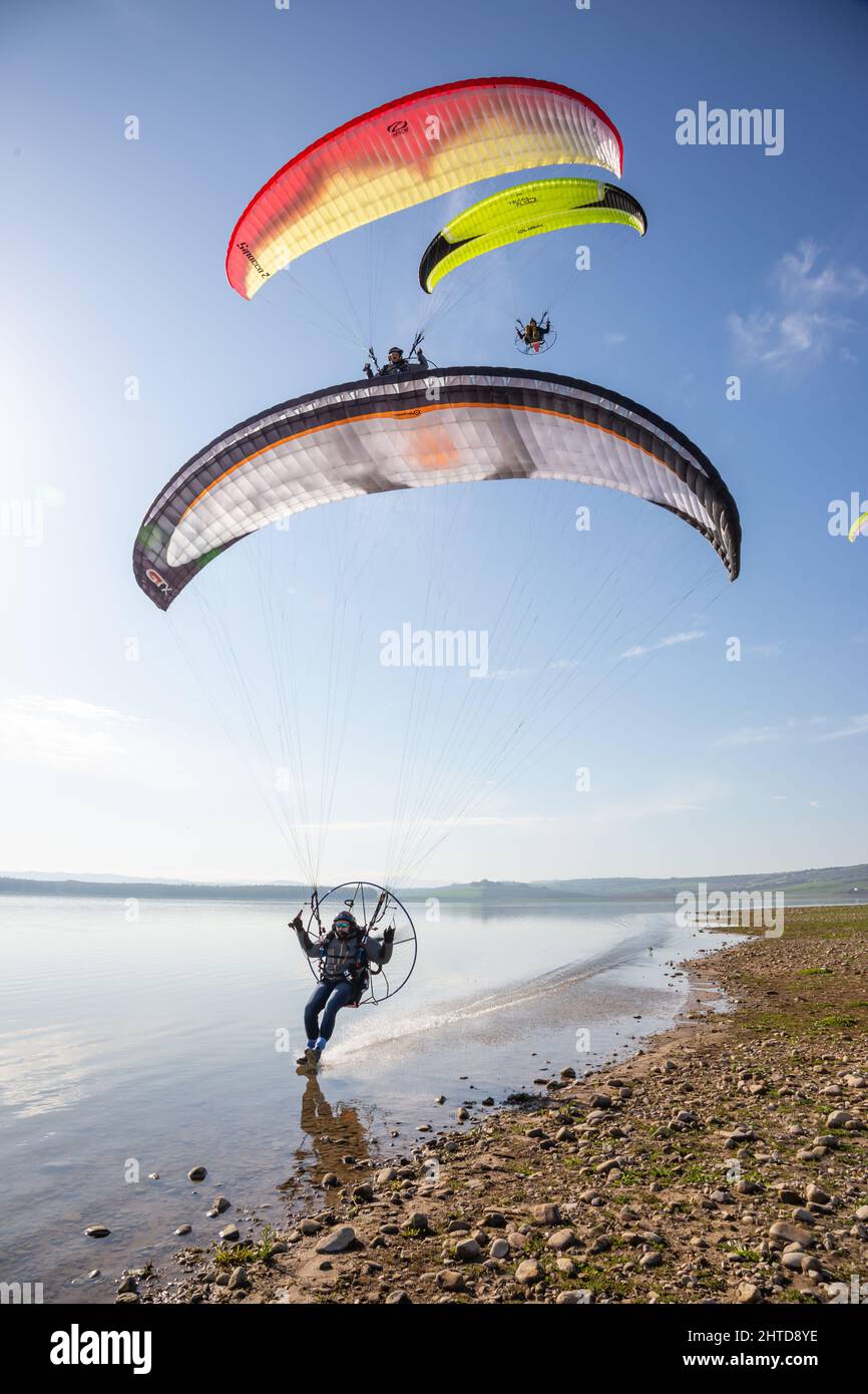 Paramotors hi-res stock photography and images - Alamy