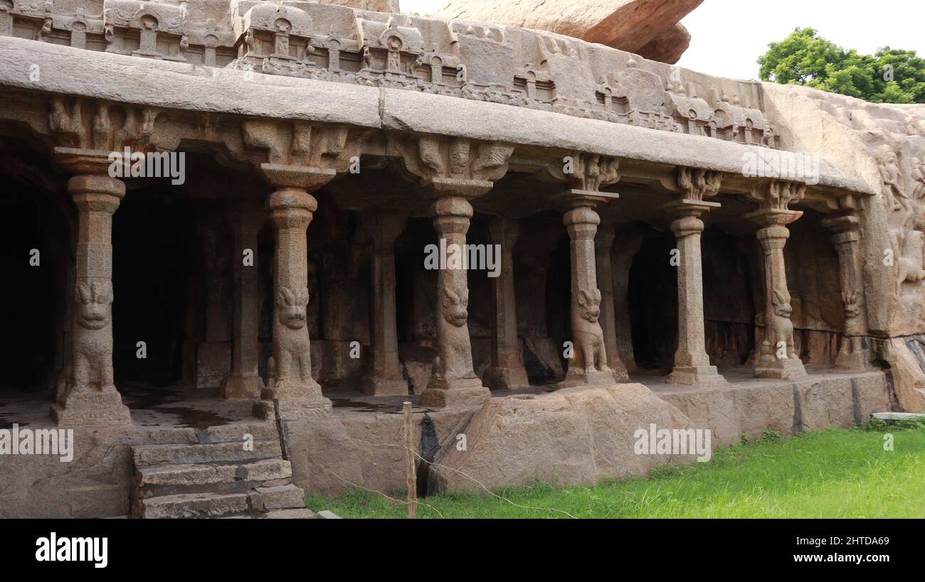 Close up shot of Krishna Mandapam columns at Arjuna's Penance ...
