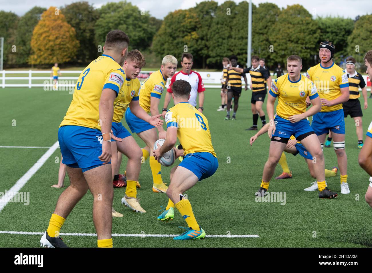 Gosforth Acadamy playing in Yellow and Blue against City of Oxford ...