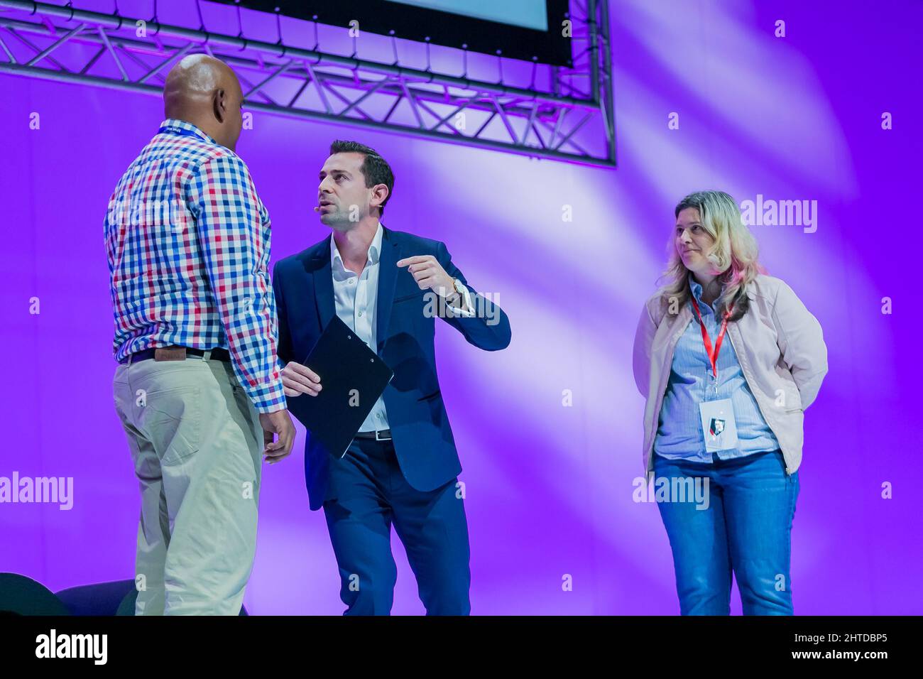 The Celebrity Mentalist Gilan Gork on stage at Think Sales Convention ...