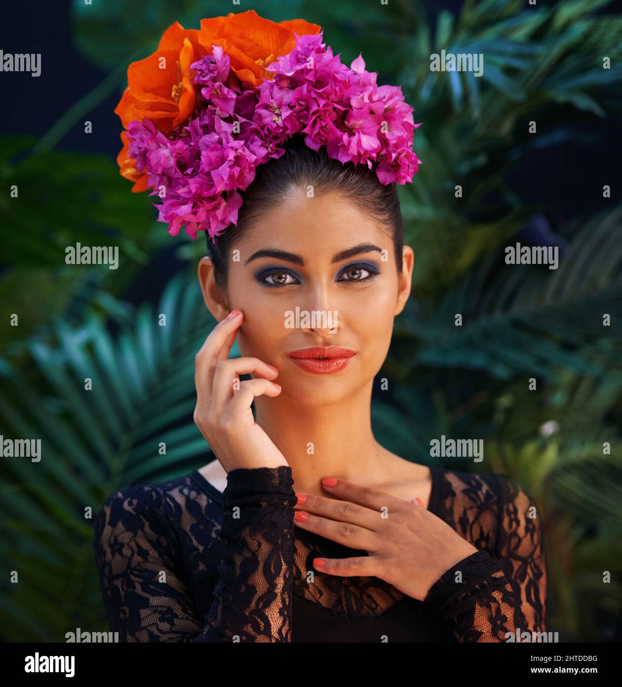 Exotic surroundings hi-res stock photography and images - Alamy