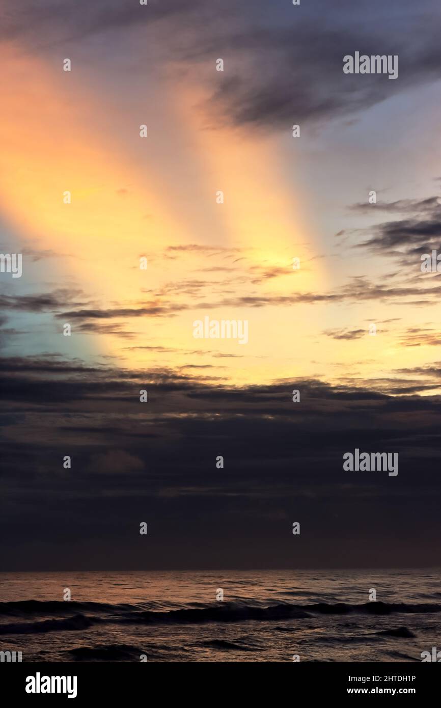 Photo clouds in the morning, at sunrise And changing the color and ...