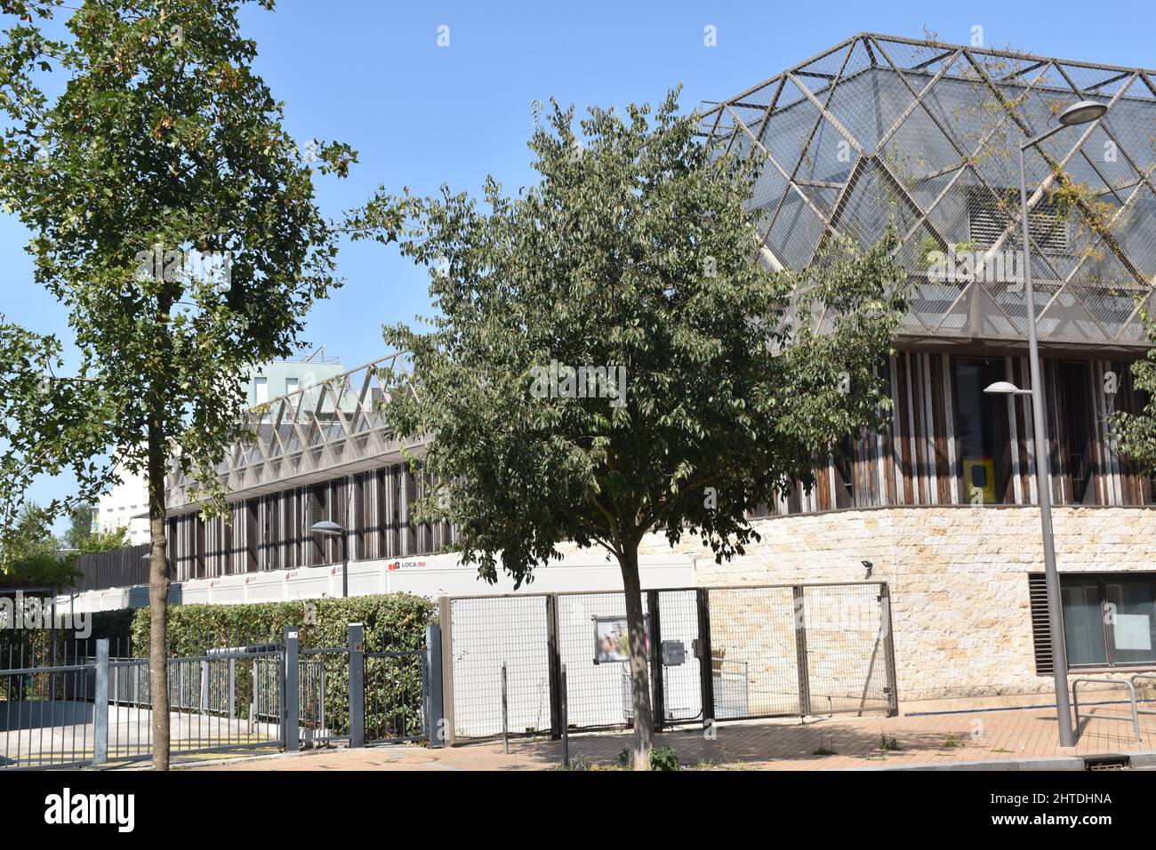 Vaclav Havel Elementary school, Ginko eco-district, Bordeaux, tough ...
