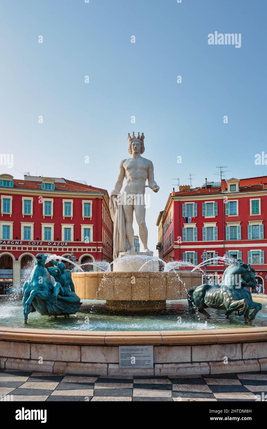 Fountain du Soleil at Place Massena. Nice, France Stock Photo - Alamy