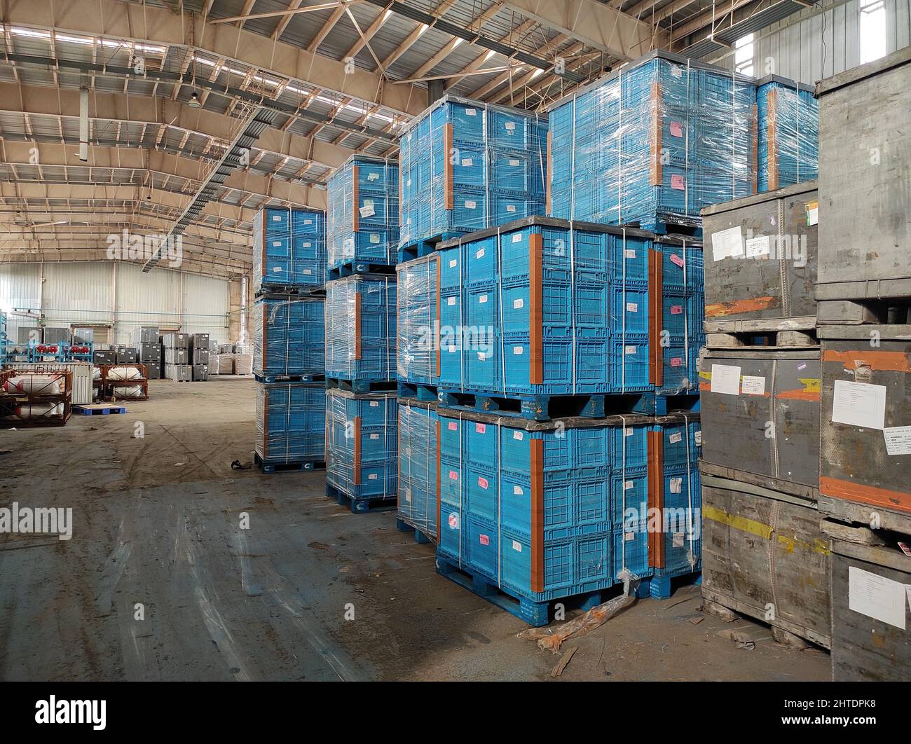 Indian Automobile Factory in Gujarat, India Stock Photo - Alamy