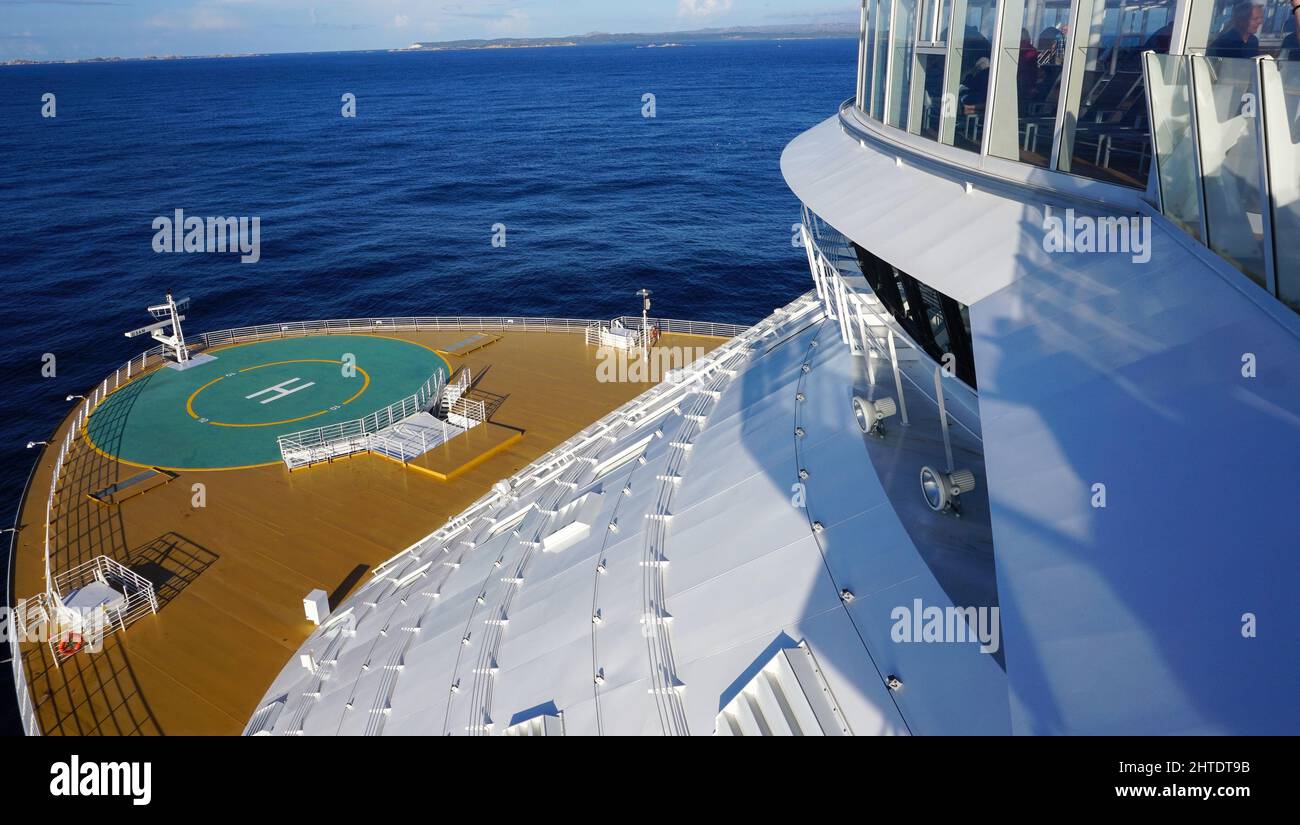 View of a helicopter deck on a ship Stock Photo - Alamy