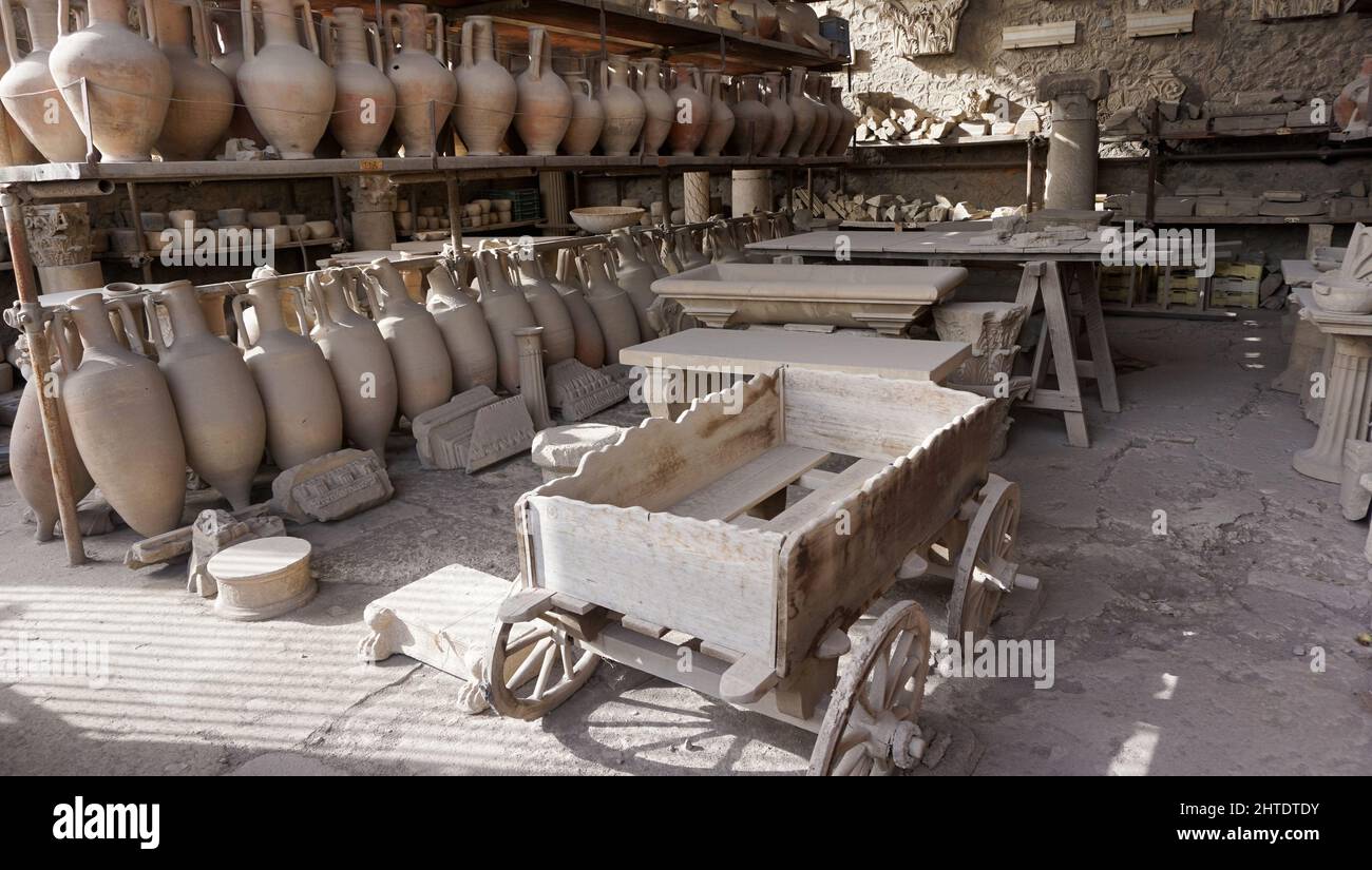 Ancient workshop with ruins of statues and columns Stock Photo - Alamy