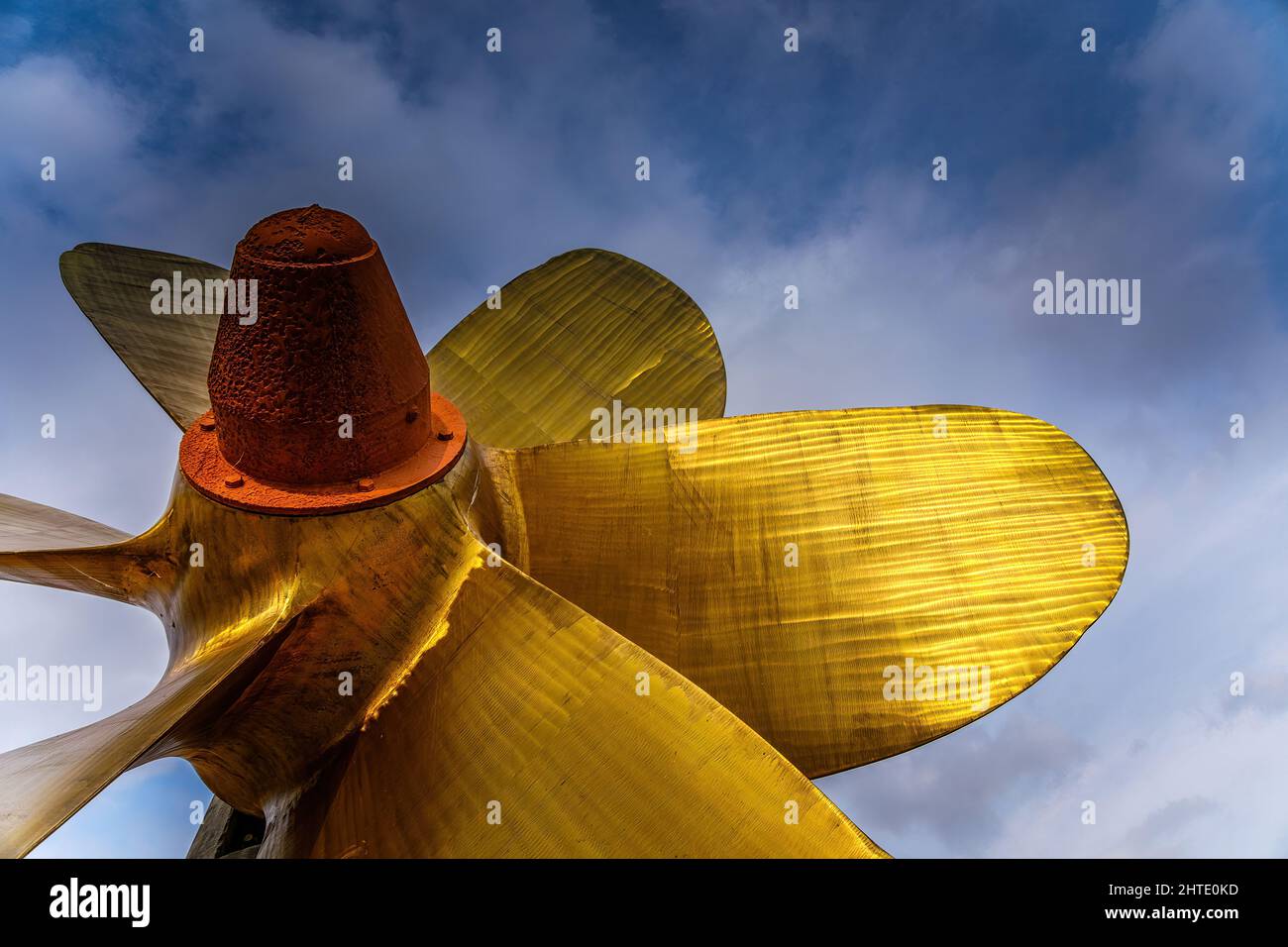 Brass propeller hi-res stock photography and images - Alamy