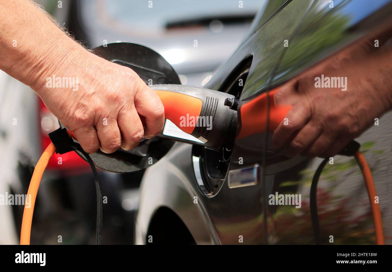 E-Mobility, Charging an electric car Stock Photo - Alamy