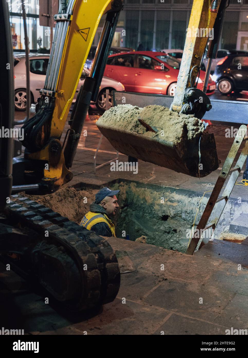 Work mini excavator hi-res stock photography and images - Alamy