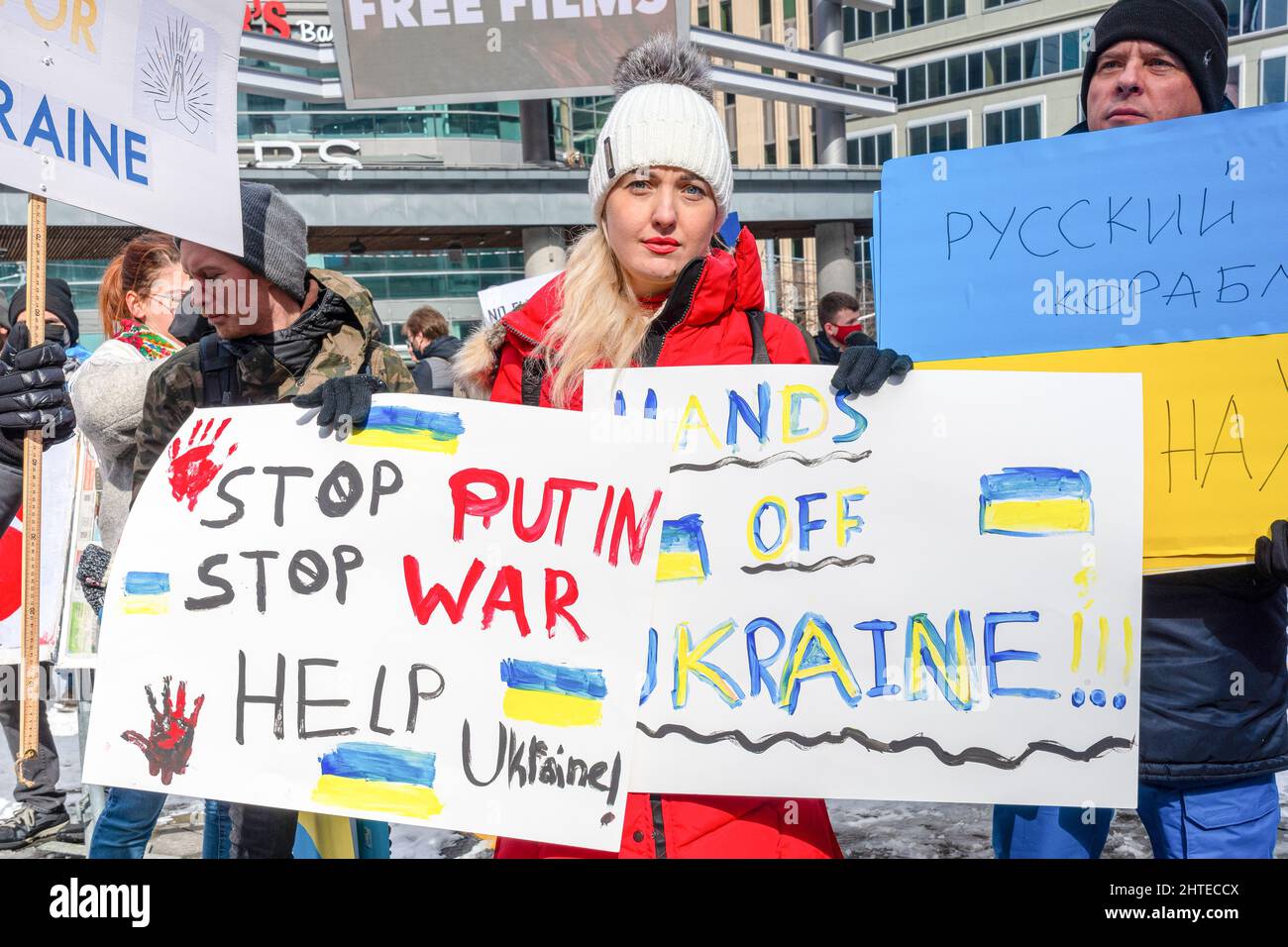 Stop putin stop the war hi-res stock photography and images - Alamy