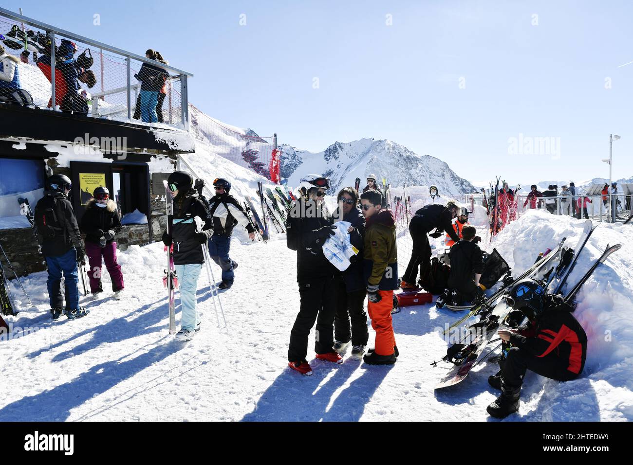 Laiguille rouge hi-res stock photography and images - Alamy