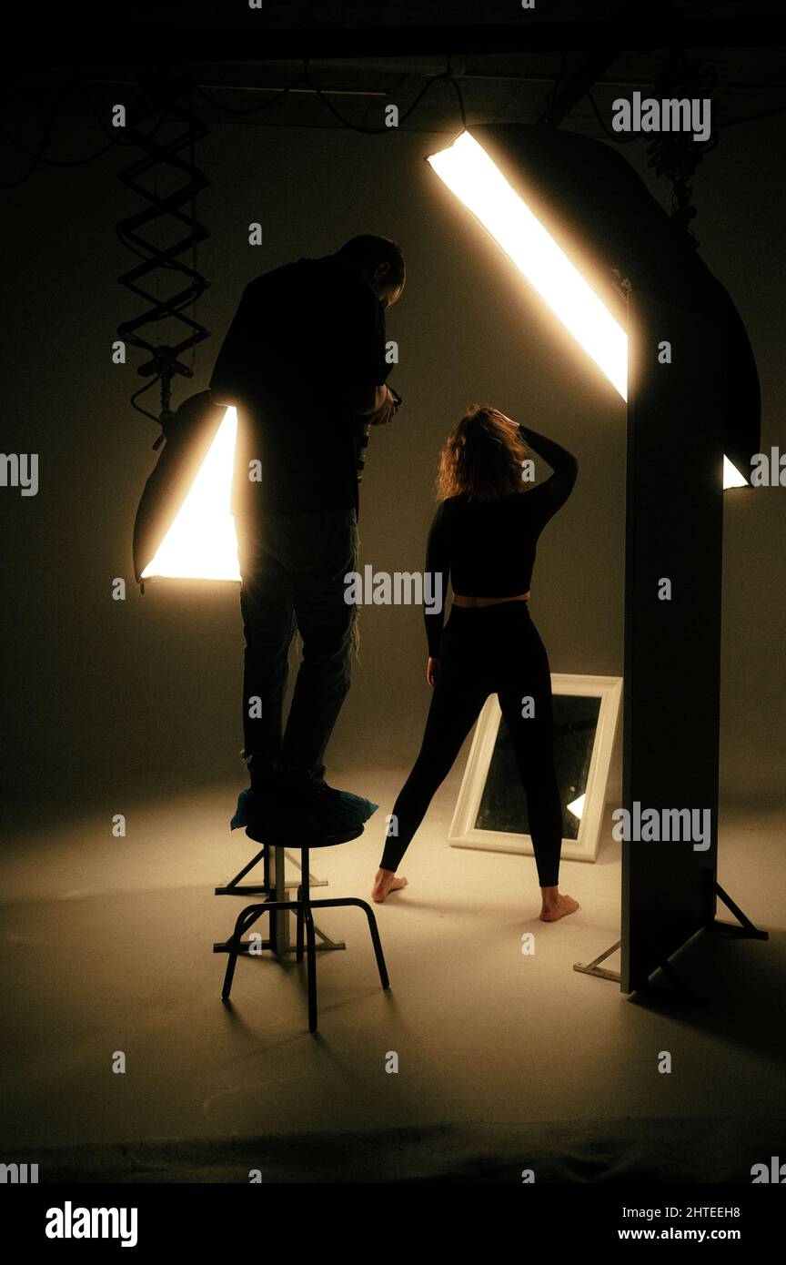 Design studio people hi-res stock photography and images - Alamy
