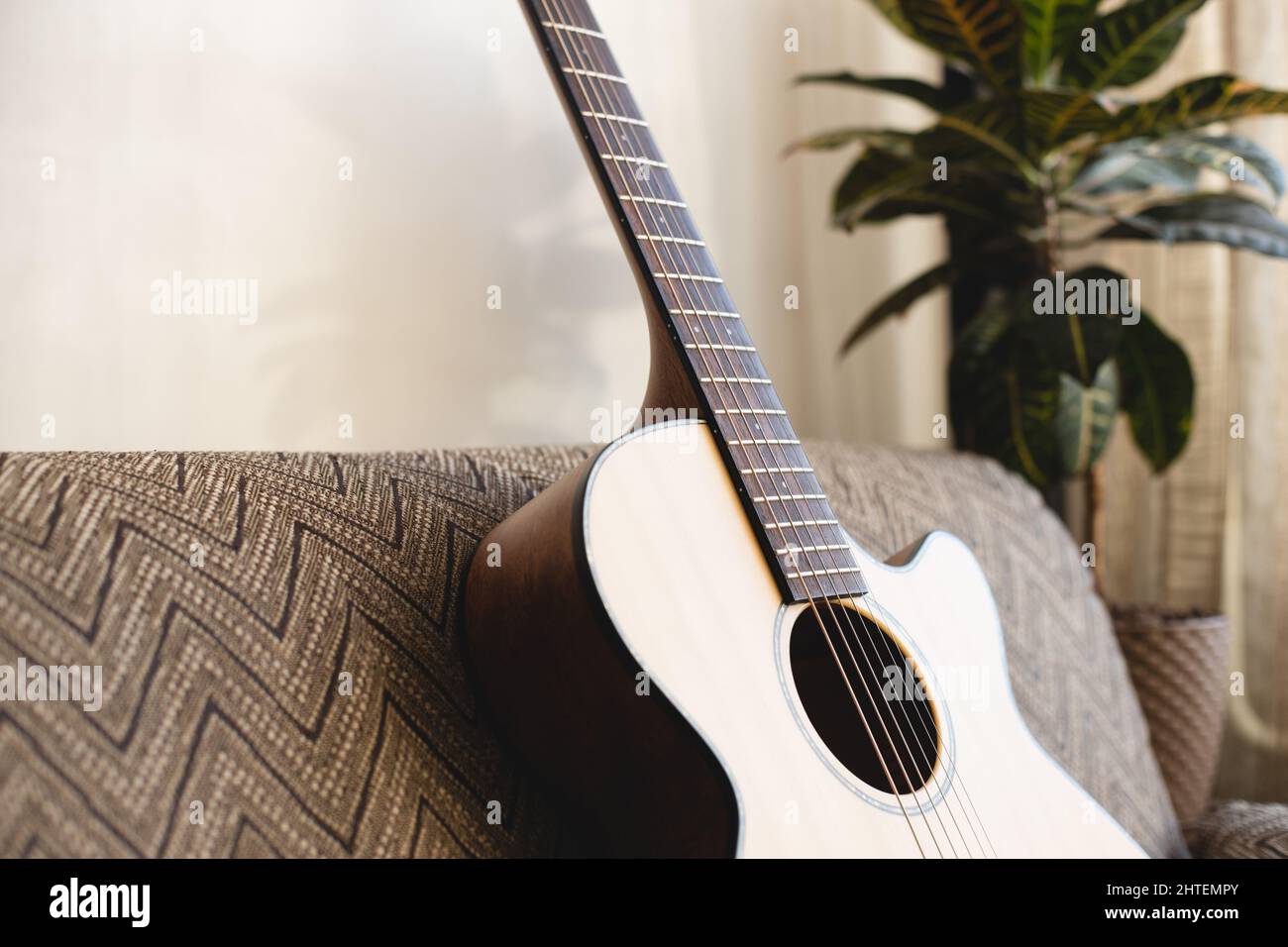 Acoustic room hi-res stock photography and images - Alamy