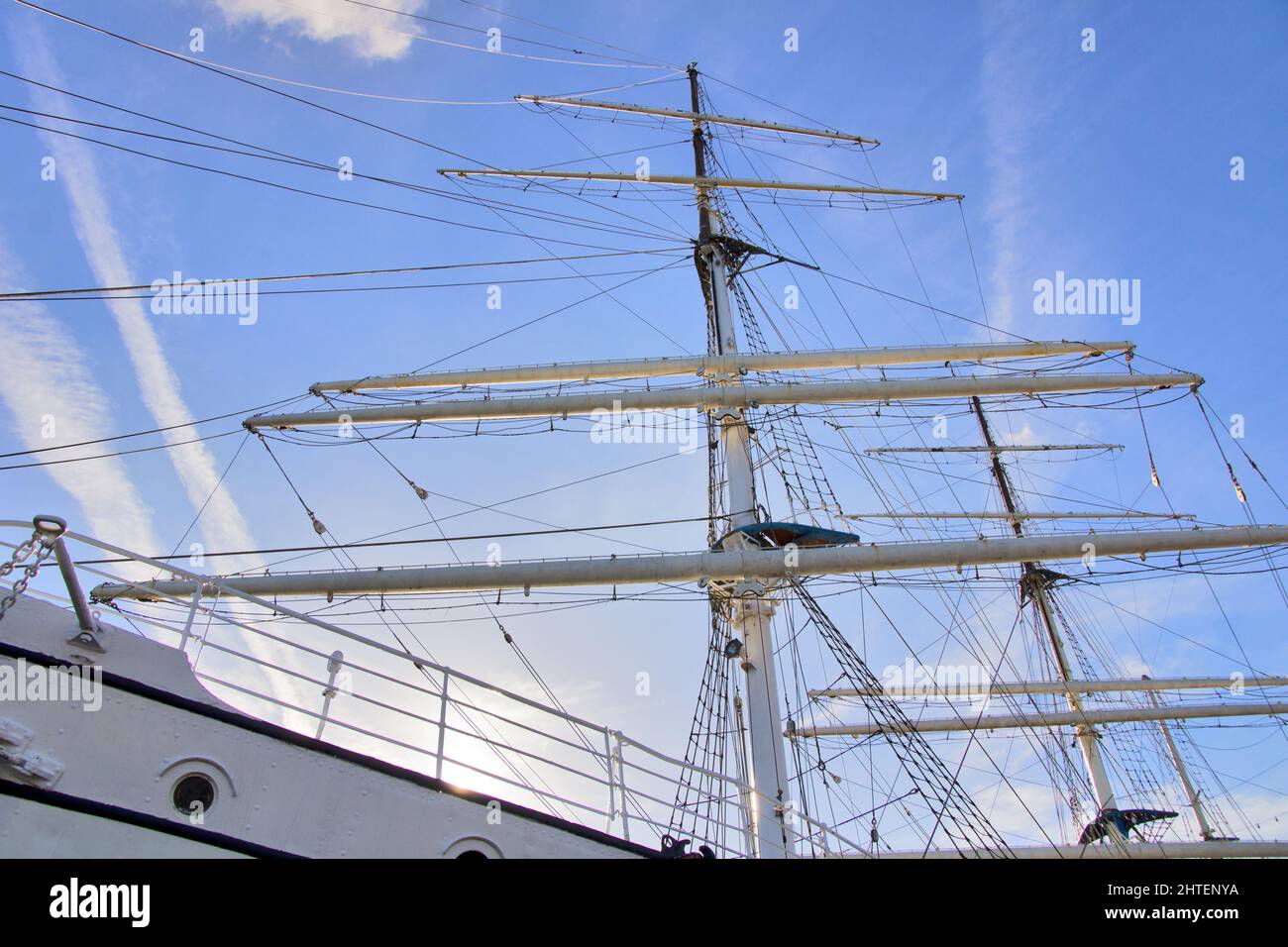 Low-angle shot of a sailing ship - the large mast of an old sailing ...