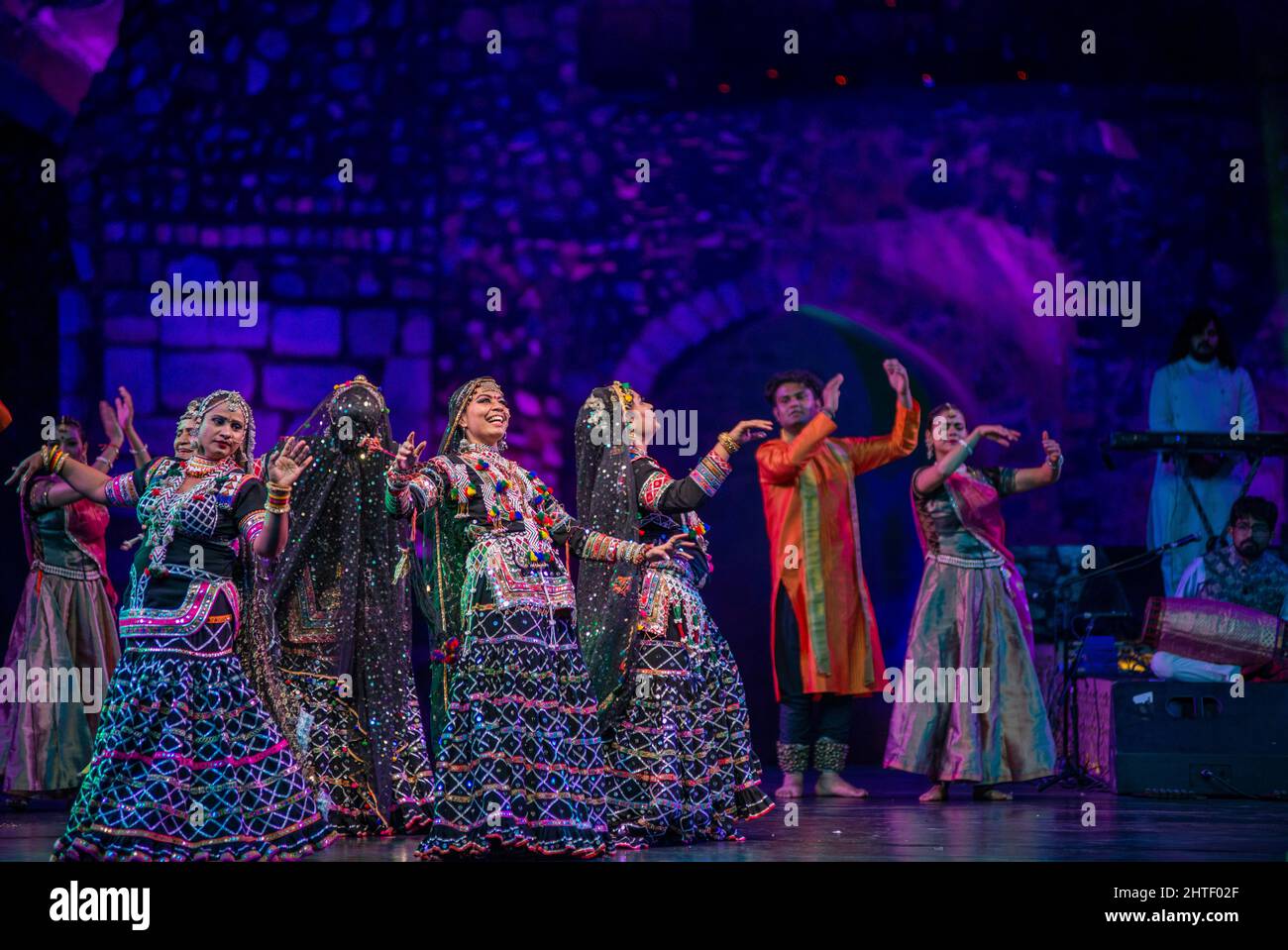New Delhi, India. 27th Feb, 2022. Dancers of Gulabi sapera party perform kalbelia dance during ...
