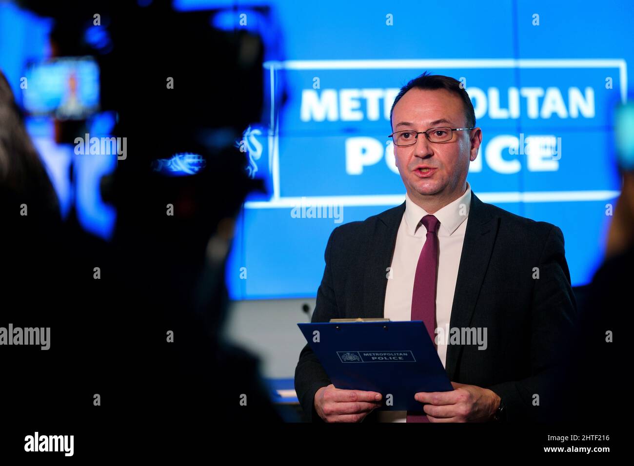 DCI Nigel Penney, who leads the investigation, speaking at New Scotland ...