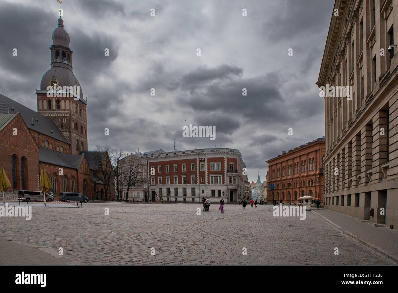 Old riga square hi-res stock photography and images - Alamy