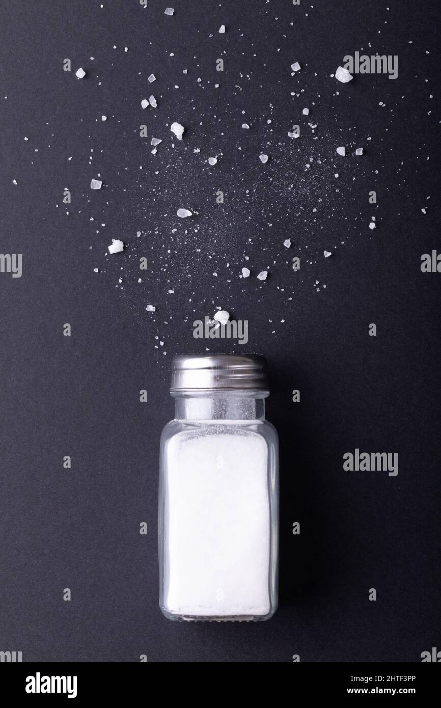 Table salt shaker hi-res stock photography and images - Alamy