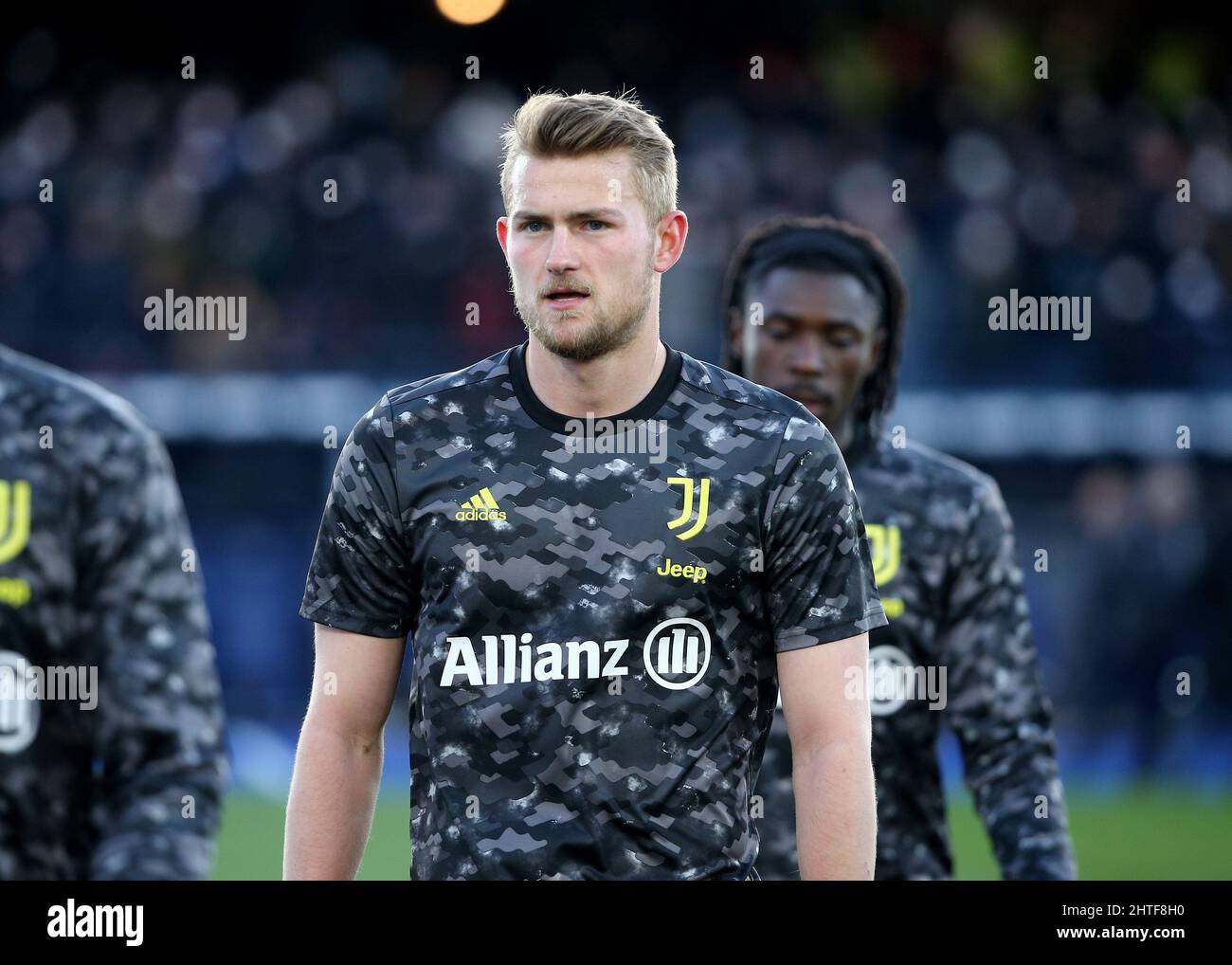 Matthijs De Ligt of Juventus FC warms up during the 2021/22 Serie A ...