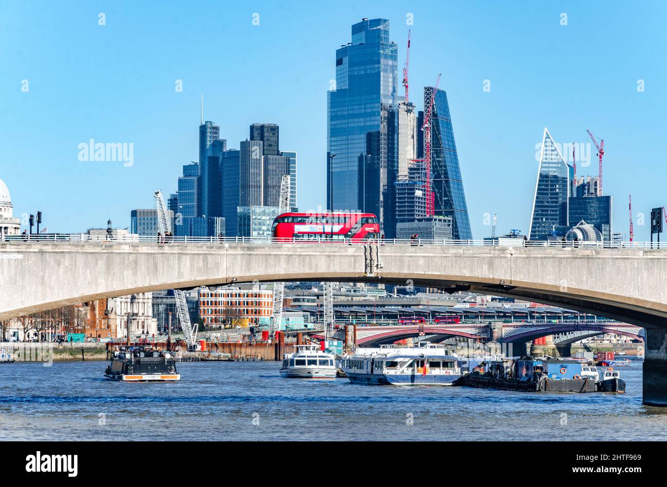 Waterloo bridge london bus hi-res stock photography and images - Alamy