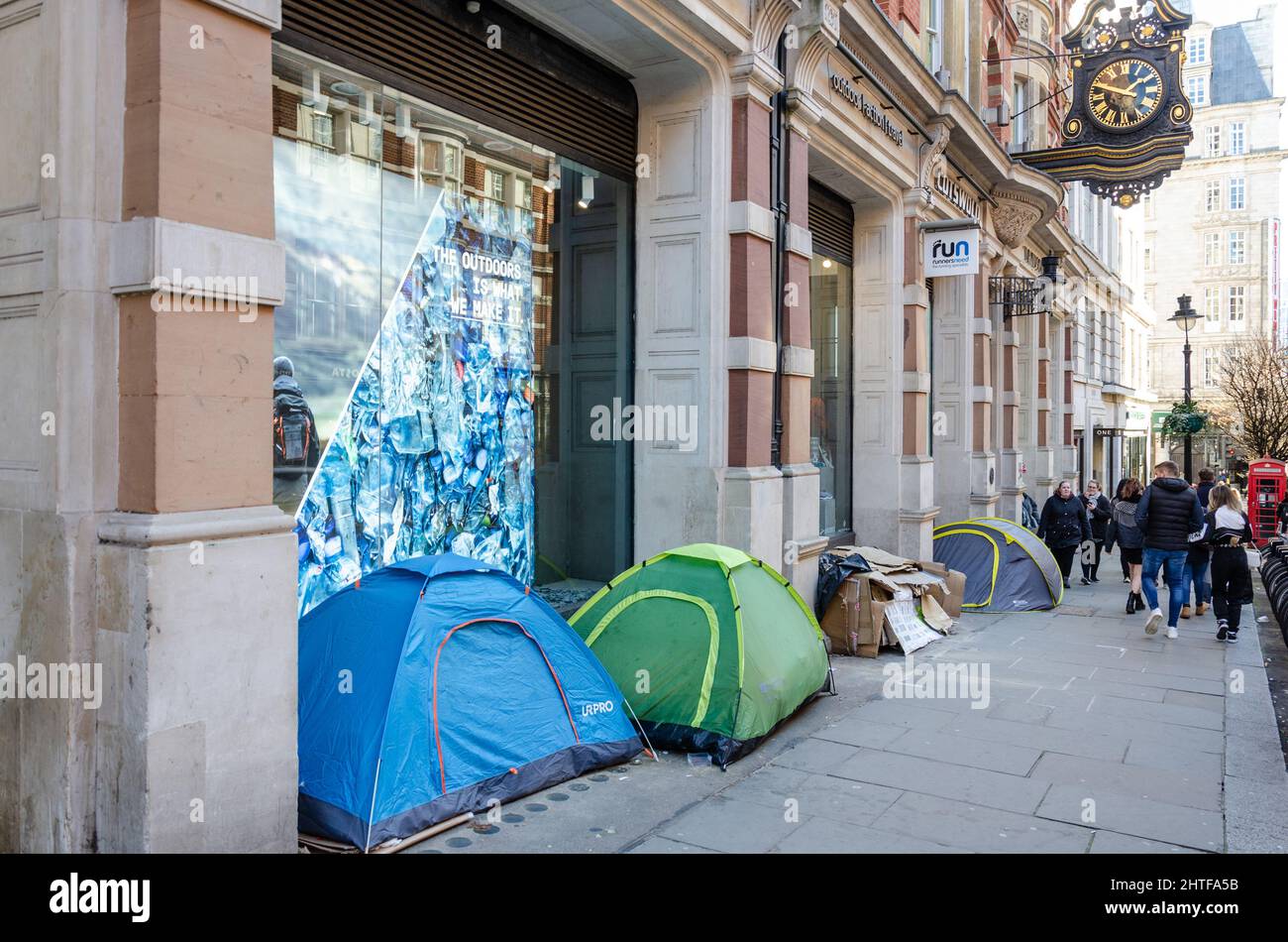 Tents belonging to homeless people pitched on the pavement on ...
