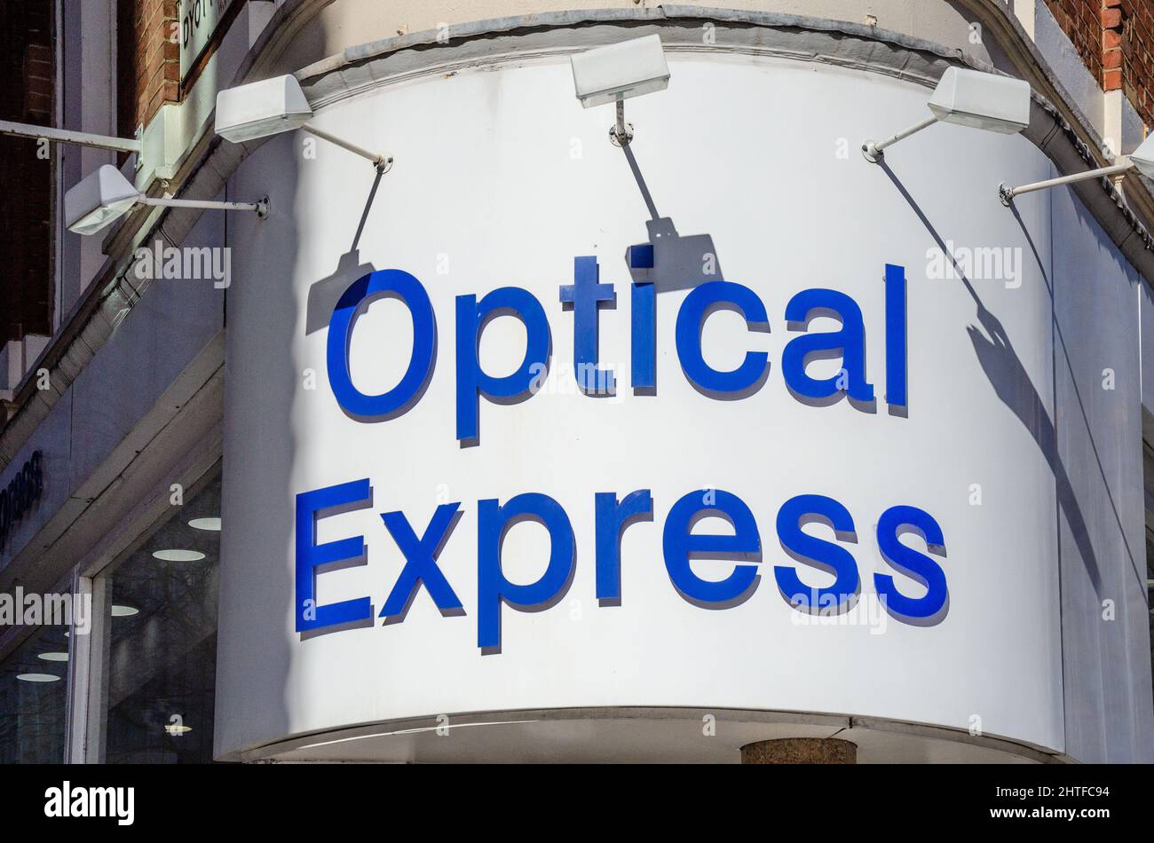 Optical express logo hi-res stock photography and images - Alamy