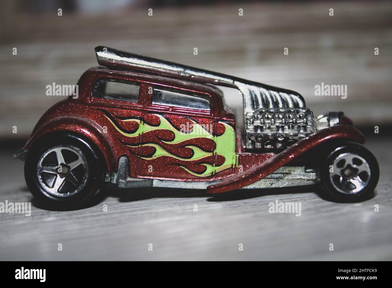 Vintage red model sports car Stock Photo - Alamy