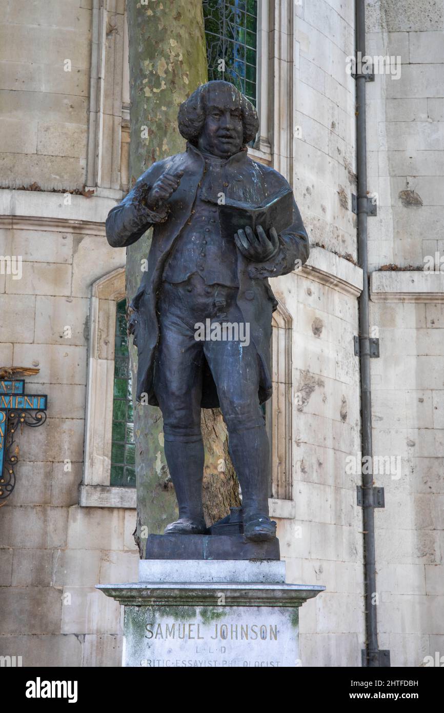 A sculpture of Dr Samuel Johnson Stock Photo - Alamy