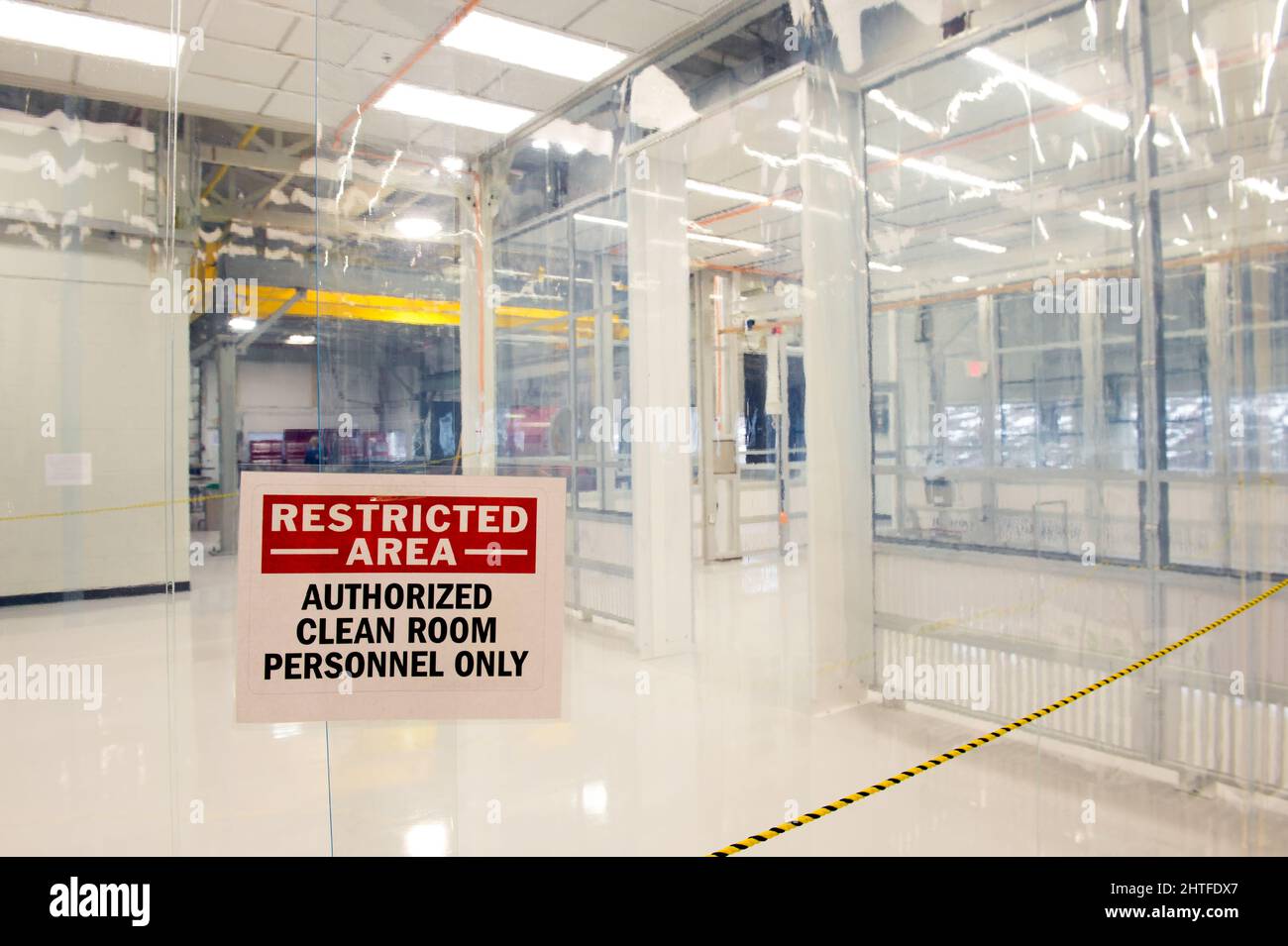 Plastic sheet barrier hi-res stock photography and images - Alamy