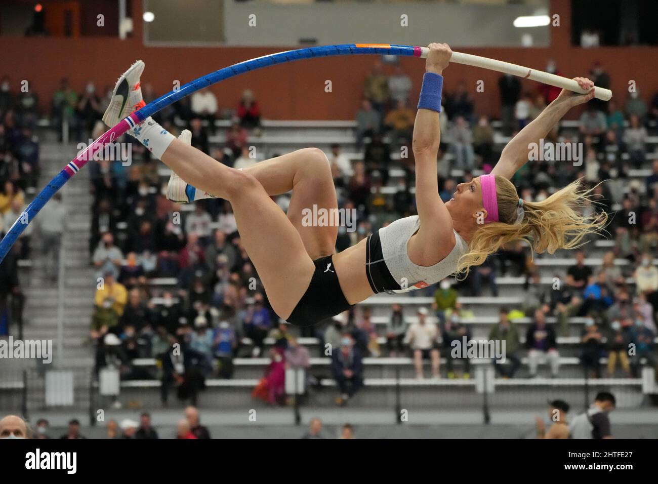 Sandi Morris wins the women's pole vault at 15-9 (4.80m) during the USA ...