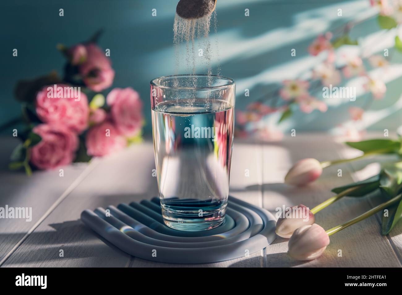 Collagen powder glass water hi-res stock photography and images - Alamy
