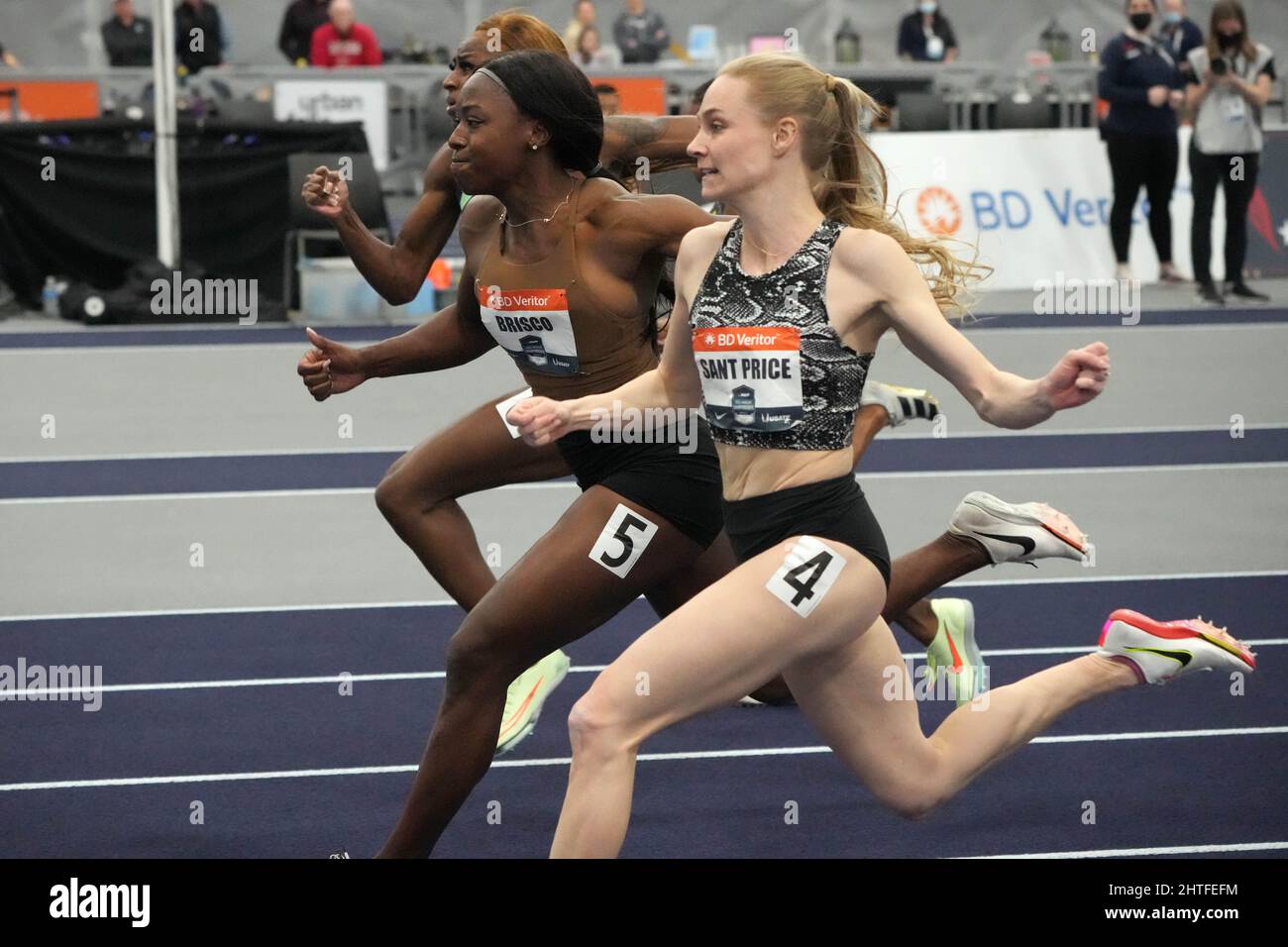 Mikiah Brisco (center) defeats Marybeth Sant Price (right) and Kayla ...