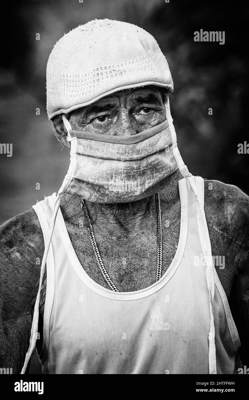 Man in a mask Black and White Stock Photos & Images - Alamy