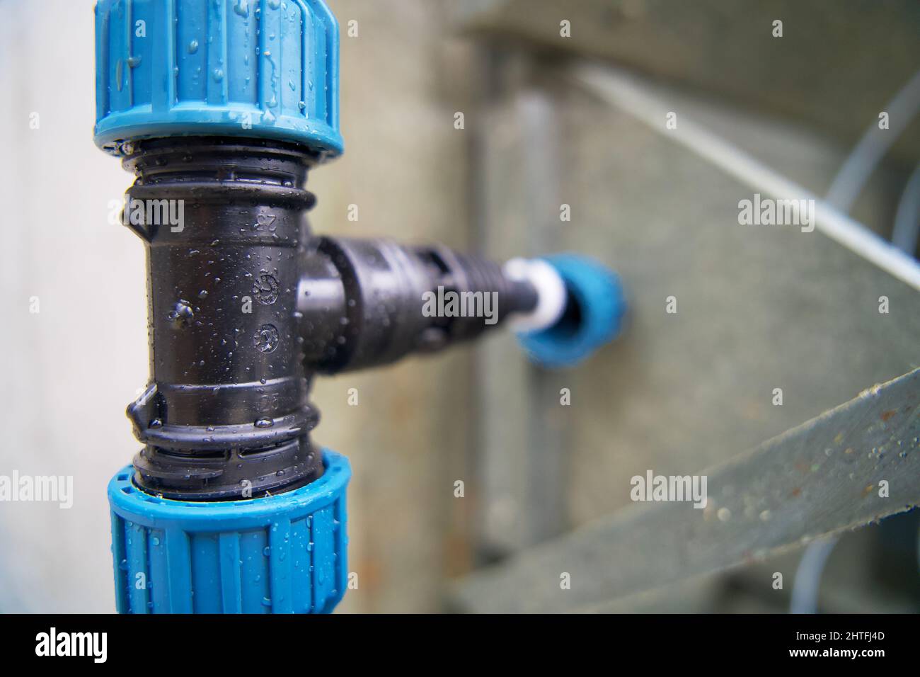 Irrigation system for watering a vertical green wall garden on behalf ...