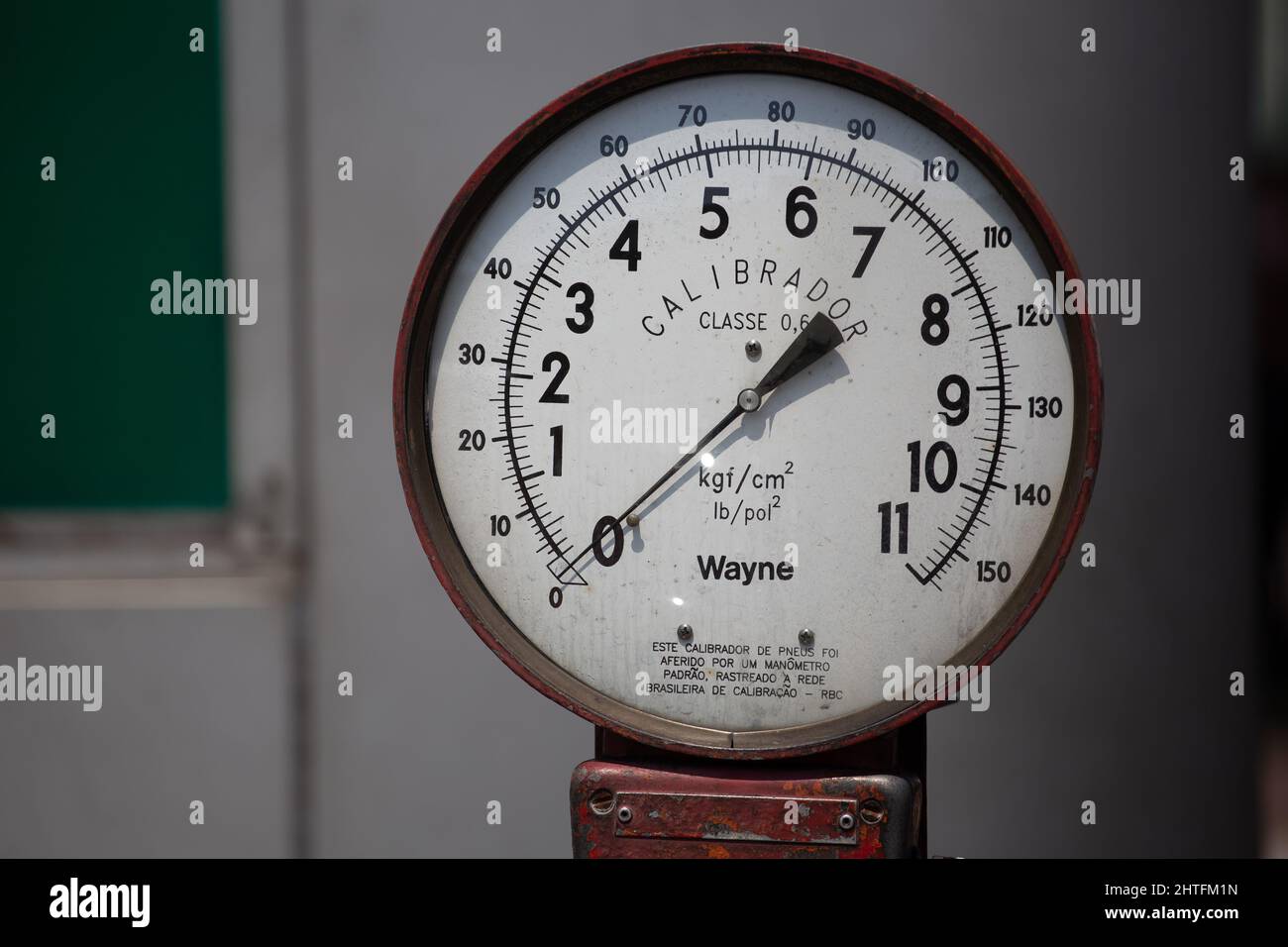 Scale to measure lbs hi-res stock photography and images - Alamy