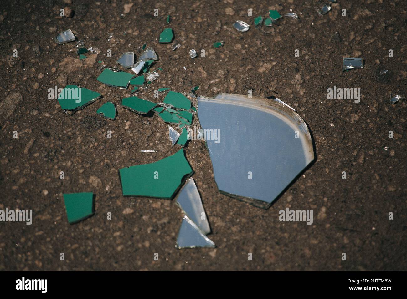 Broken mirror pieces hi-res stock photography and images - Alamy