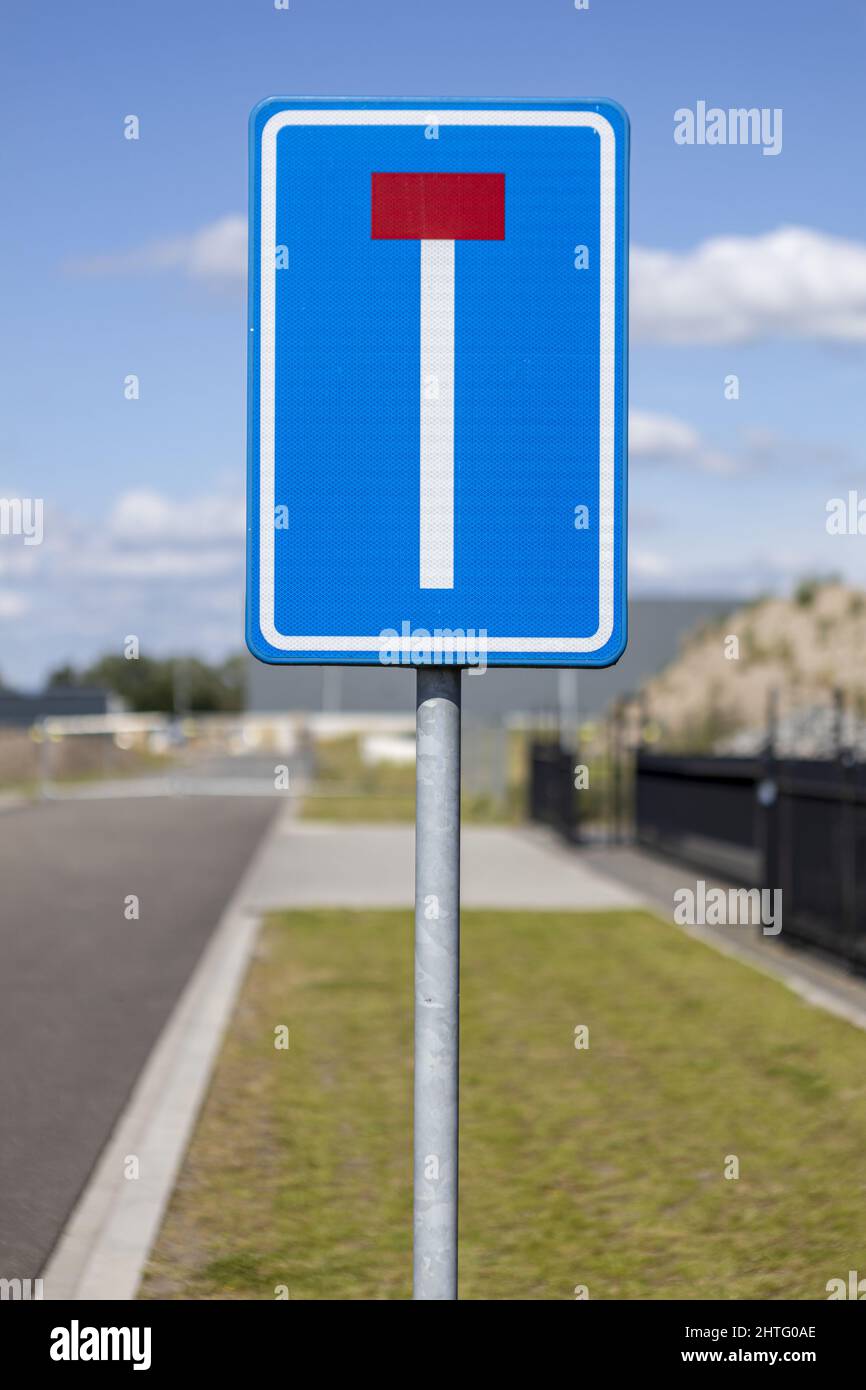Traffic sign dead end road Stock Photo - Alamy