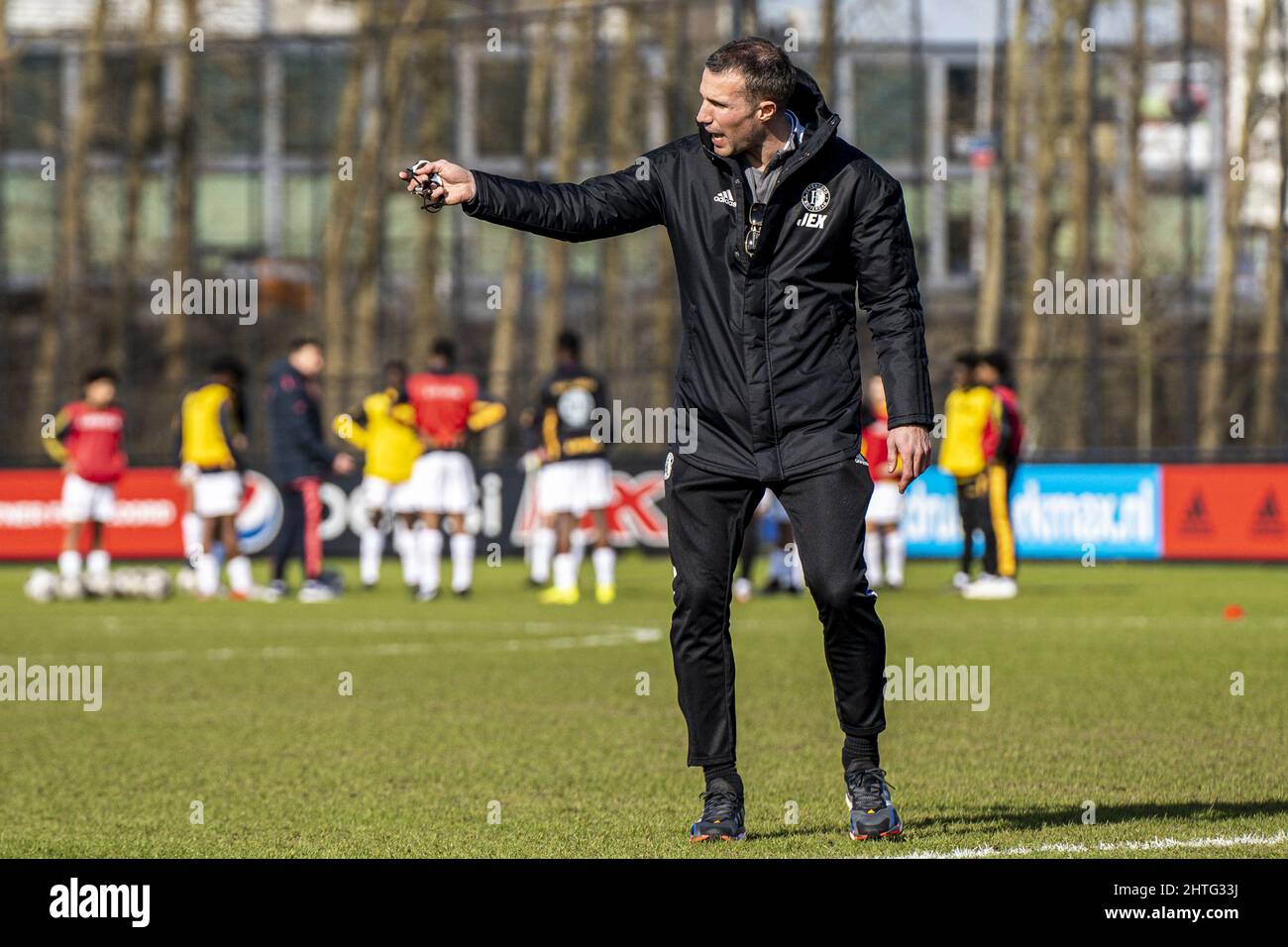 Rotterdam - Feyenoord O16 assistant coach Robin van Persie during the ...