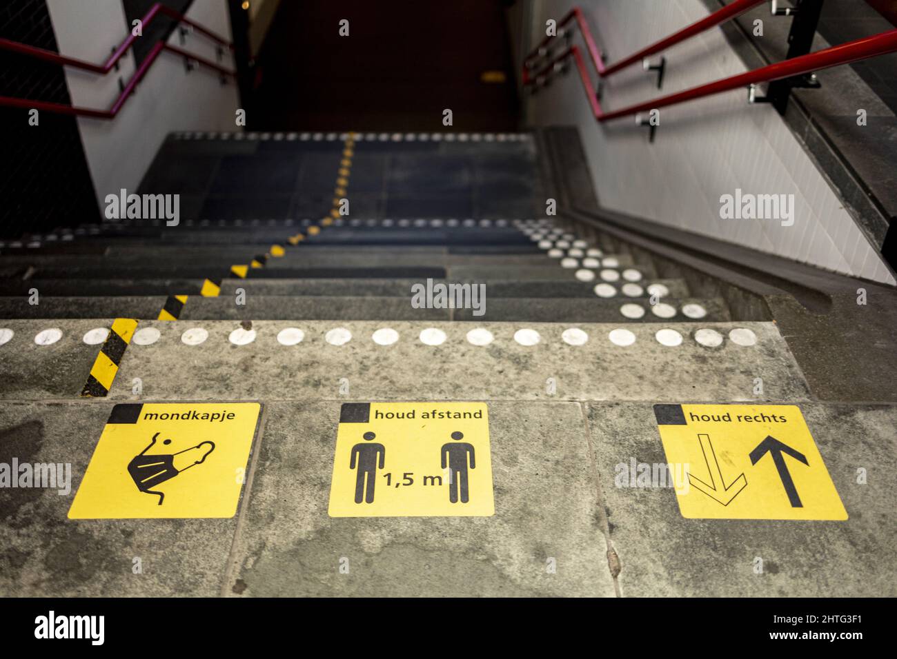 COVID-19 conduct sign in Dutch public space Stock Photo - Alamy