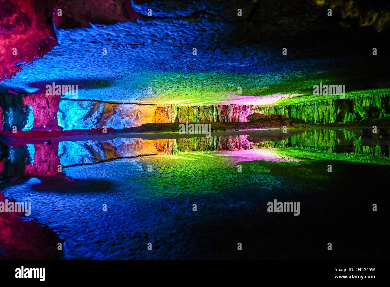 Light reflection in cave Stock Photo - Alamy